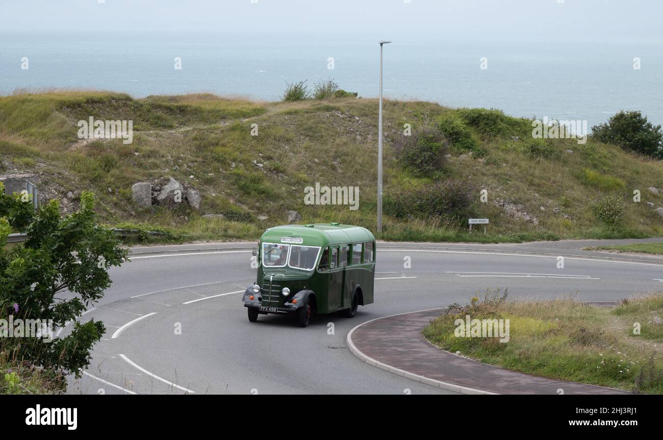 Climbing a bus hi-res stock photography and images - Alamy