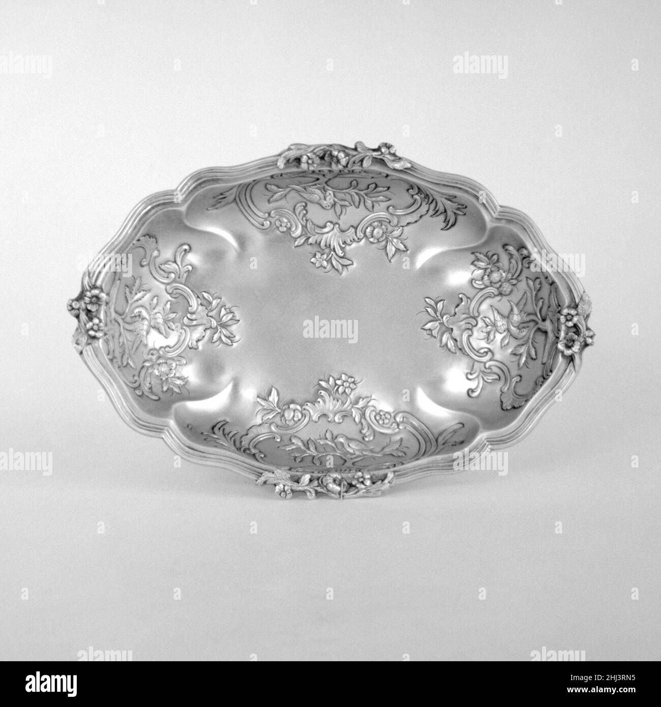 Baroque oval Black and White Stock Photos & Images - Alamy