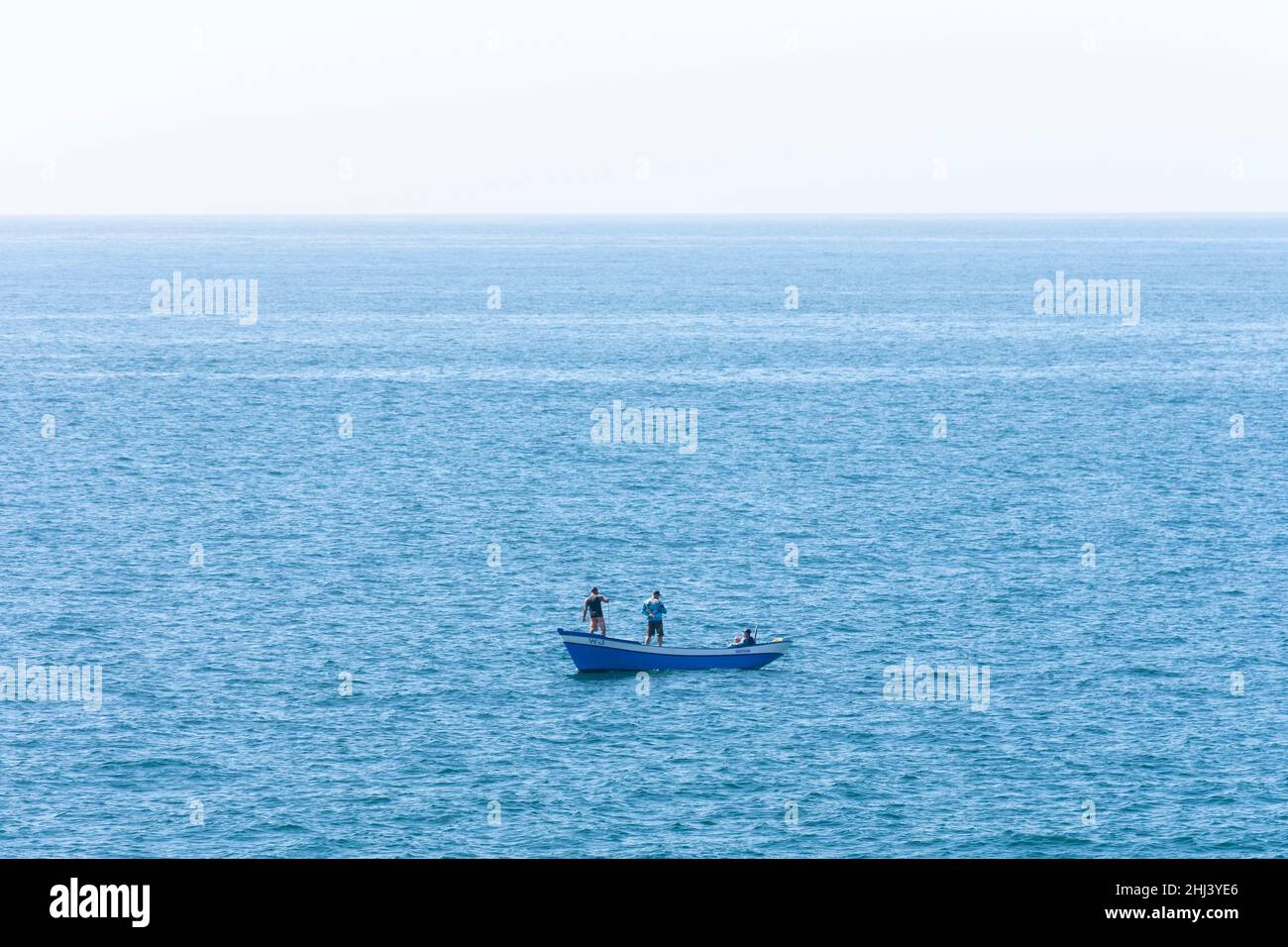 Boat in the middle of the ocean hi-res stock photography and images - Alamy