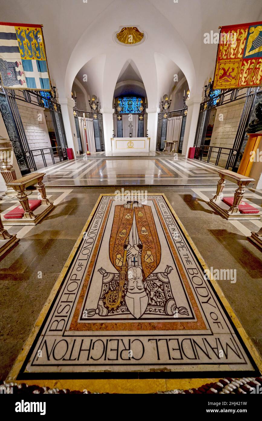 Mbe chapel hi-res stock photography and images - Alamy