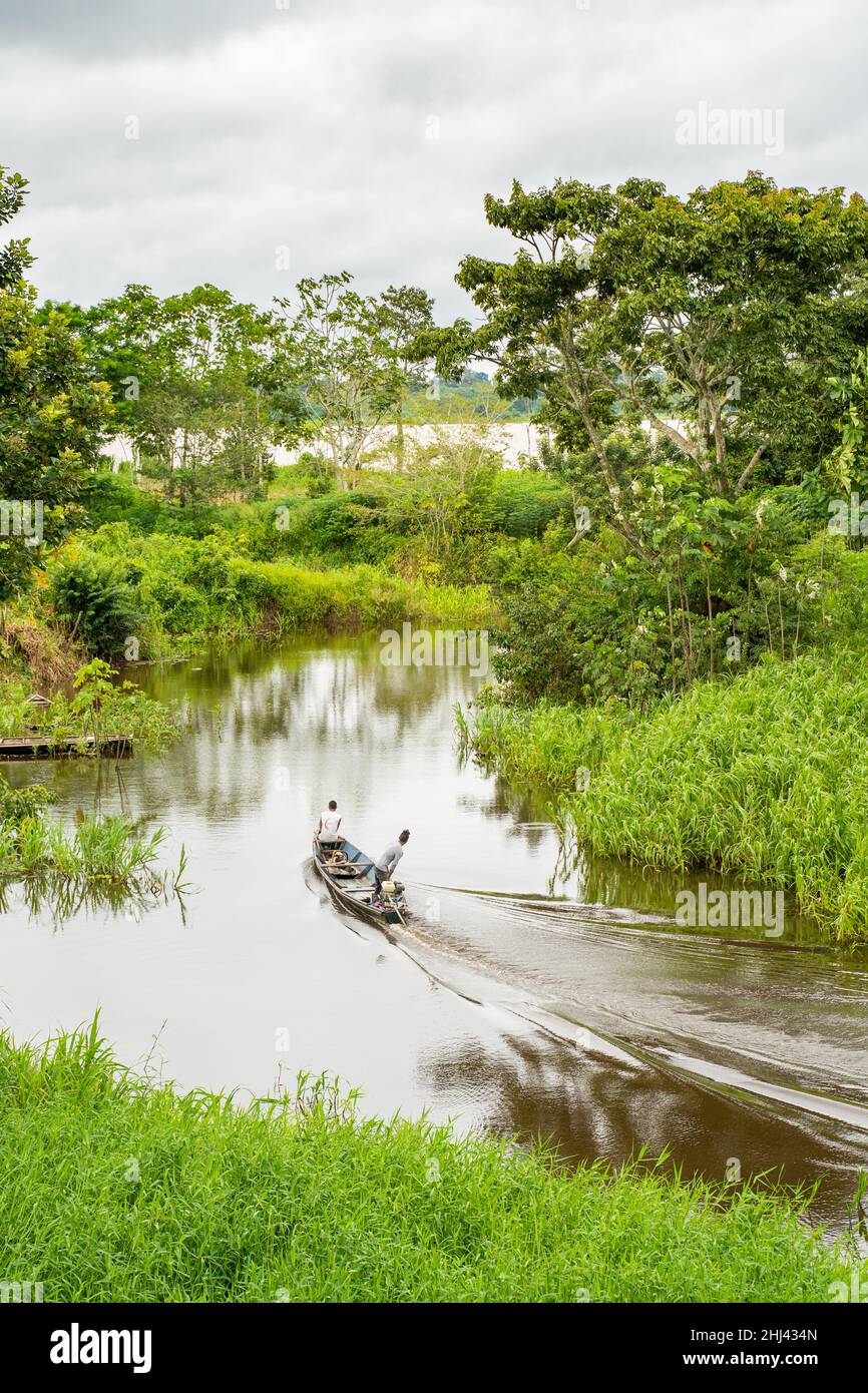 Native amazon culture hi-res stock photography and images - Alamy