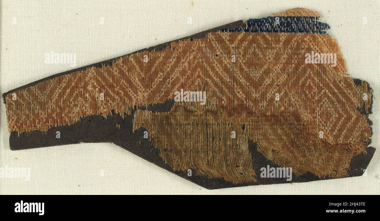 Textile with Old Rose in Diaper Pattern 15th century German. Textile ...