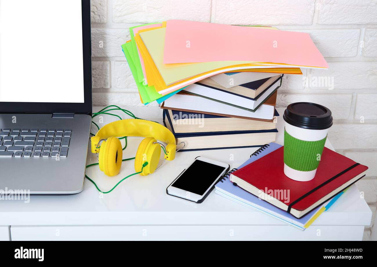 Old school workspace hi-res stock photography and images - Alamy