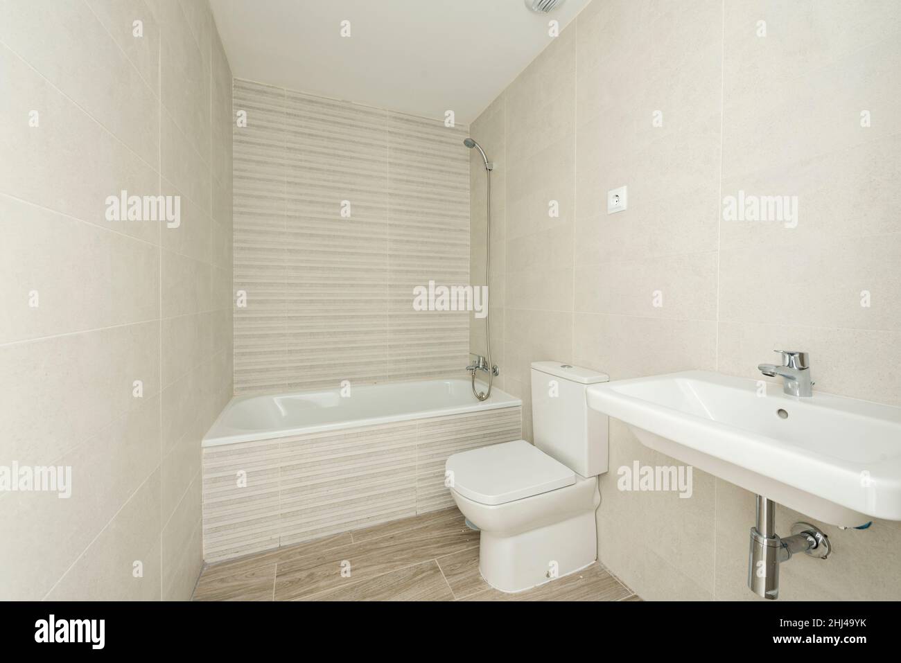 Bathroom toilet cream tiles hi-res stock photography and images - Alamy