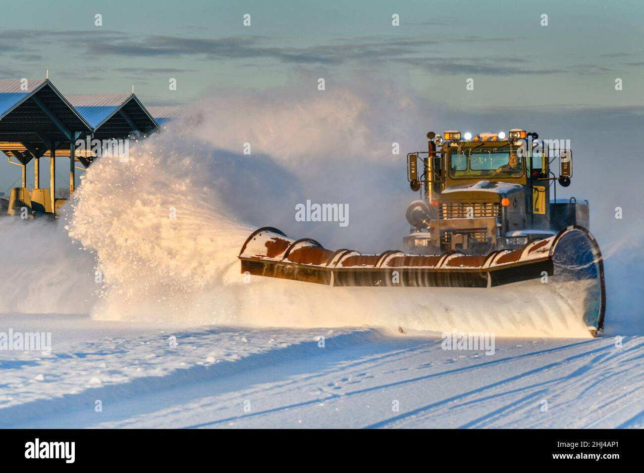 SELFRIDGE AIR NATIONAL GUARD BASE, Michigan — Shaun Pardy an equipment ...