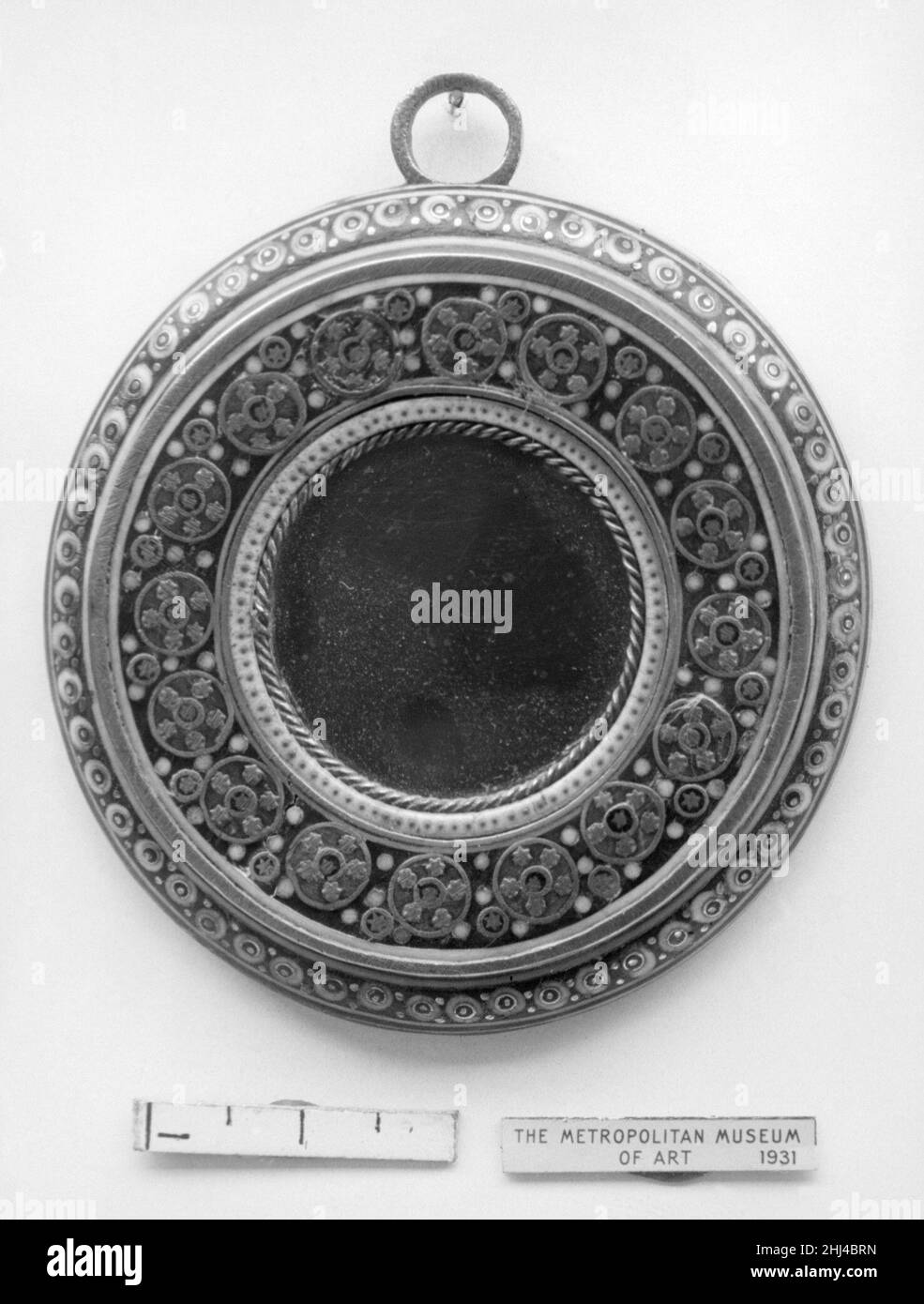 16th century mirror hi-res stock photography and images - Alamy