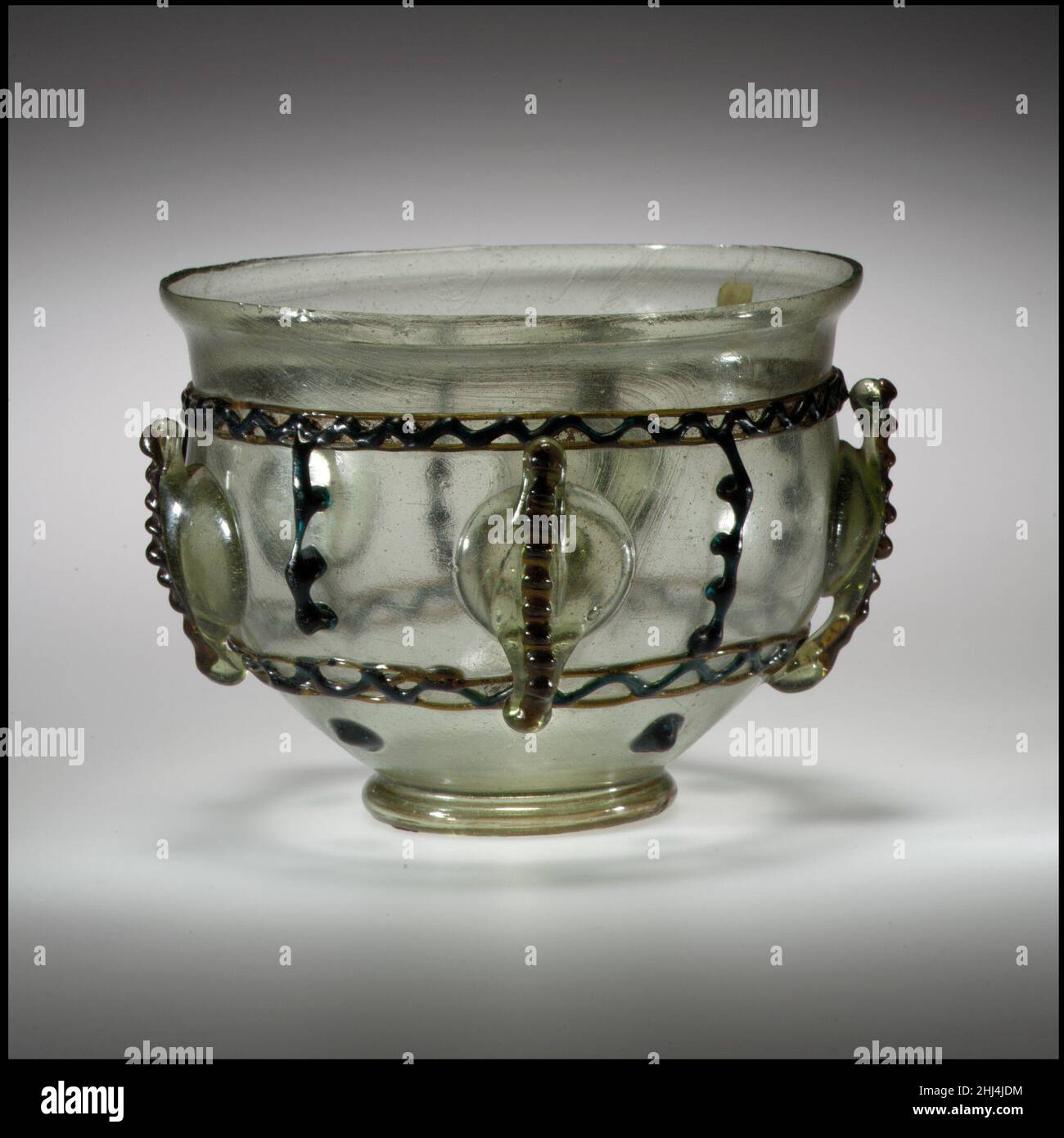 Glass Bowl 375–425 Late Roman. Glass Bowl 468761 Stock Photo - Alamy