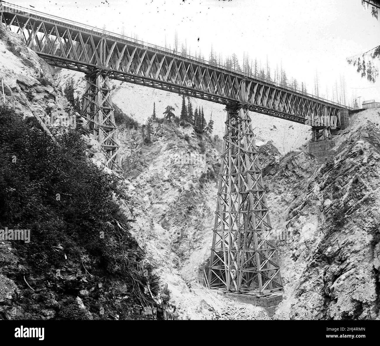 Stoney creek Black and White Stock Photos & Images - Alamy