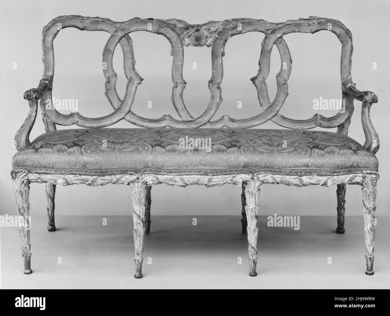 Form scrolls Black and White Stock Photos & Images - Alamy
