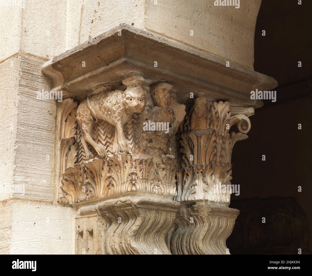 Engaged capitals hi-res stock photography and images - Alamy