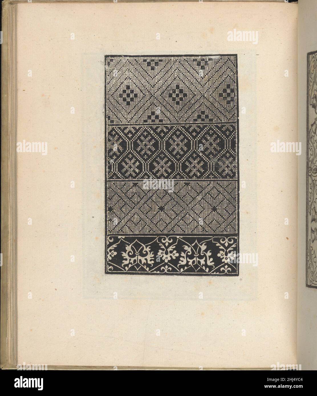 Diamond shaped flower pattern hi-res stock photography and images - Alamy