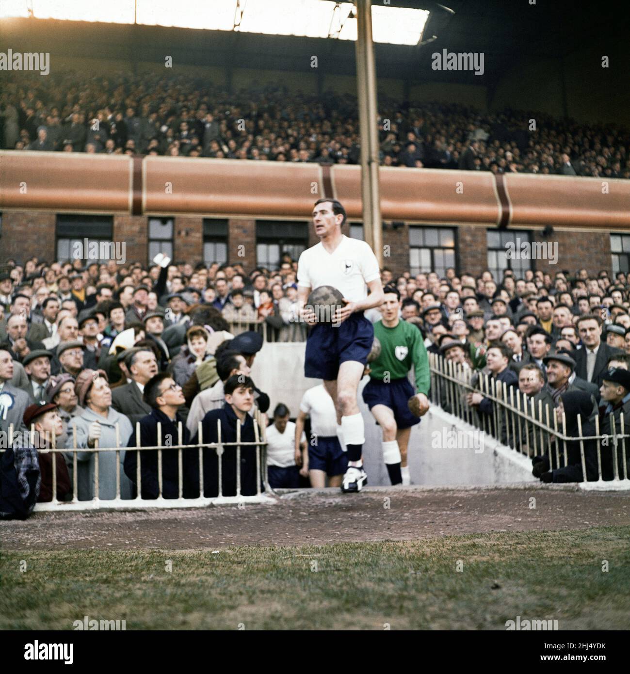 Tottenham Hotspur 1960 High Resolution Stock Photography and Images - Alamy