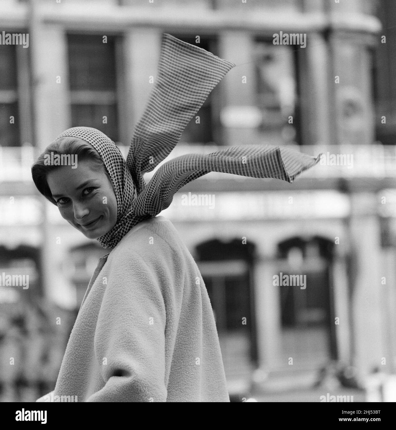 Tania Mallet, Model, 6th April 1961 Stock Photo - Alamy
