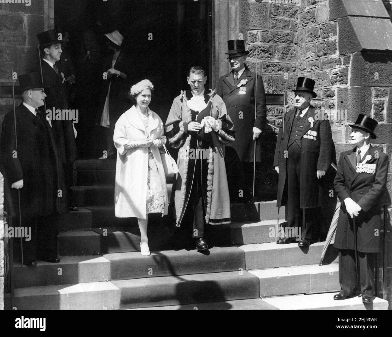 Queen Elizabeth II during a visit to the city of Durham iwth Mayor Ald ...
