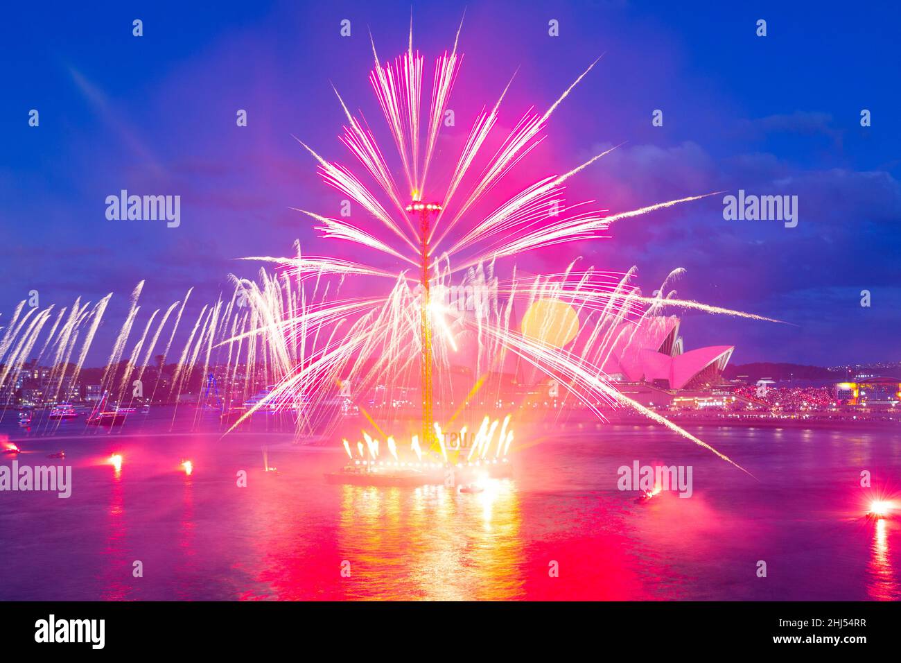 A spectacular fireworks display on Sydney Harbour concludes the ...