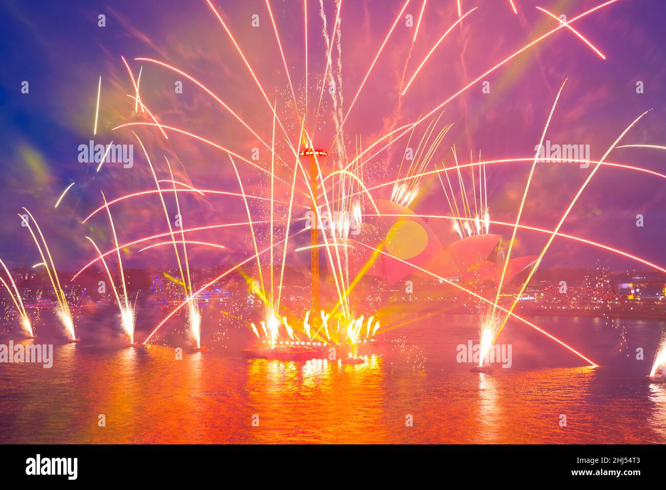 A spectacular fireworks display on Sydney Harbour concludes the ...