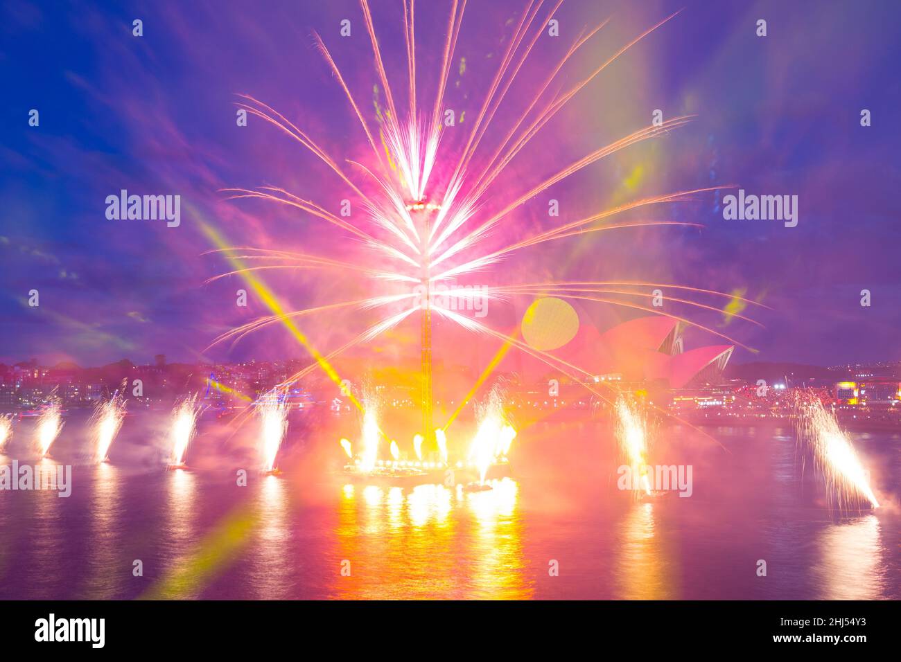 A spectacular fireworks display on Sydney Harbour concludes the ...