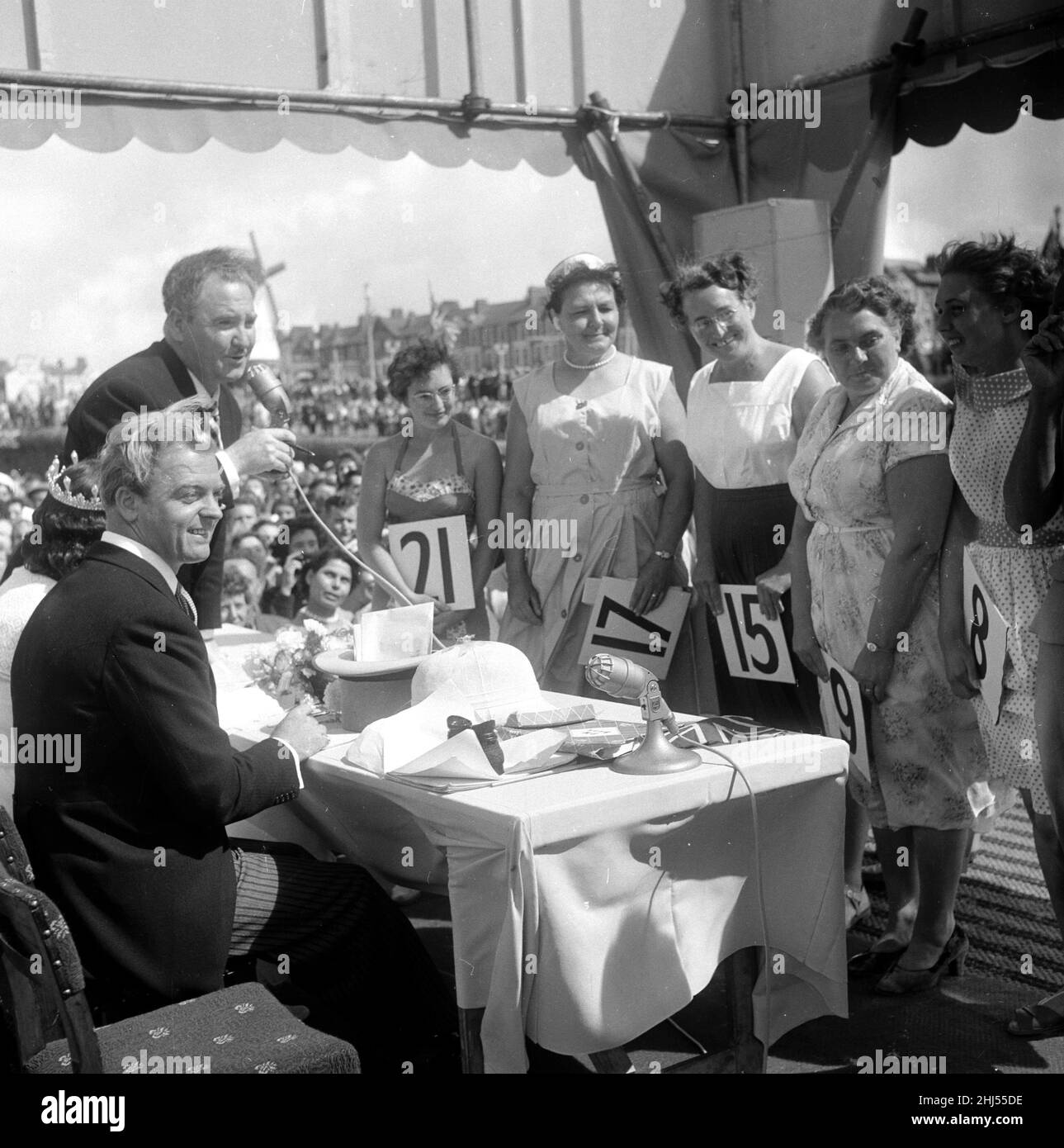 Seaside competition Black and White Stock Photos & Images - Alamy