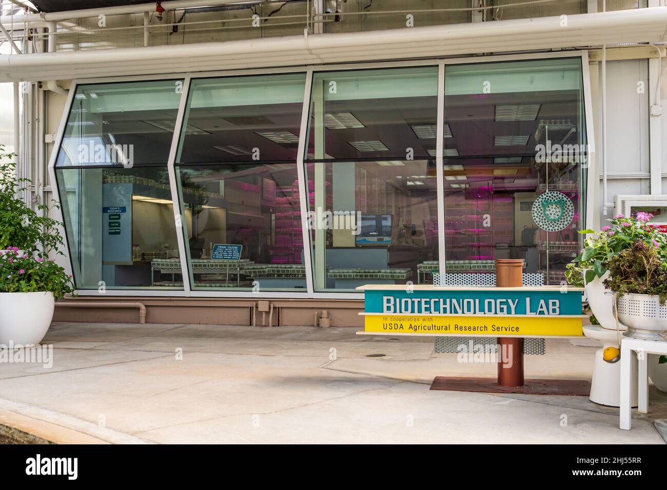 USDA Biotechnology Lab at Living with the Land boat ride, EPCOT theme ...