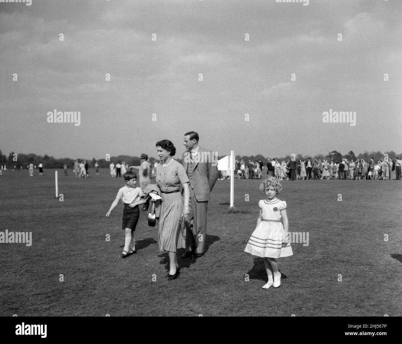 Royals playing polo hi-res stock photography and images - Alamy