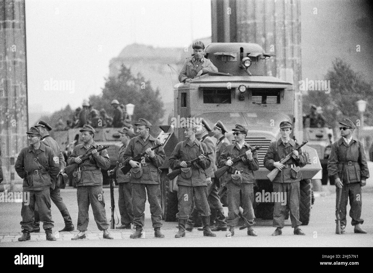 Working class combat groups hi-res stock photography and images - Alamy