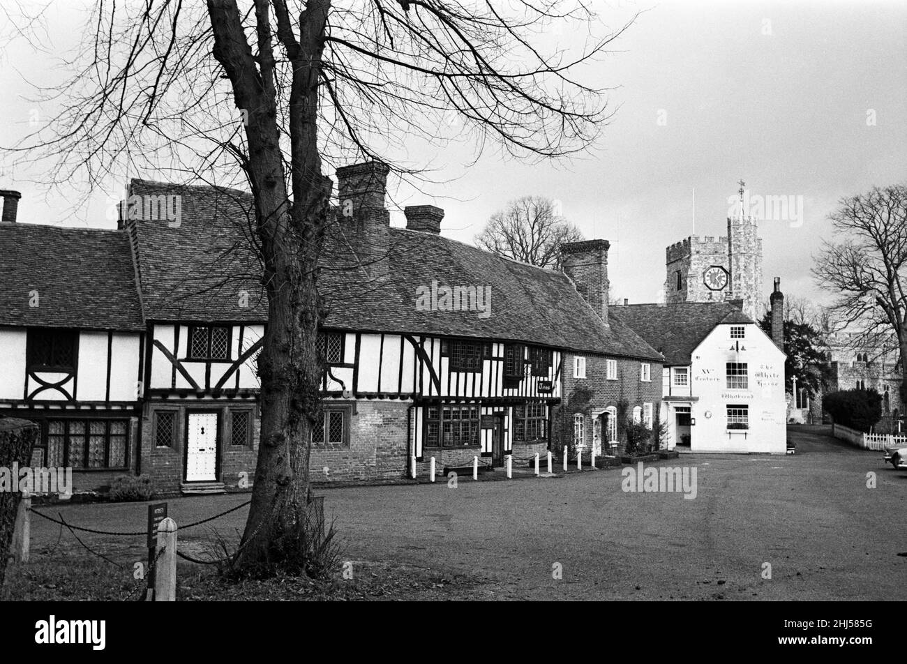 Square cottage Black and White Stock Photos & Images - Alamy