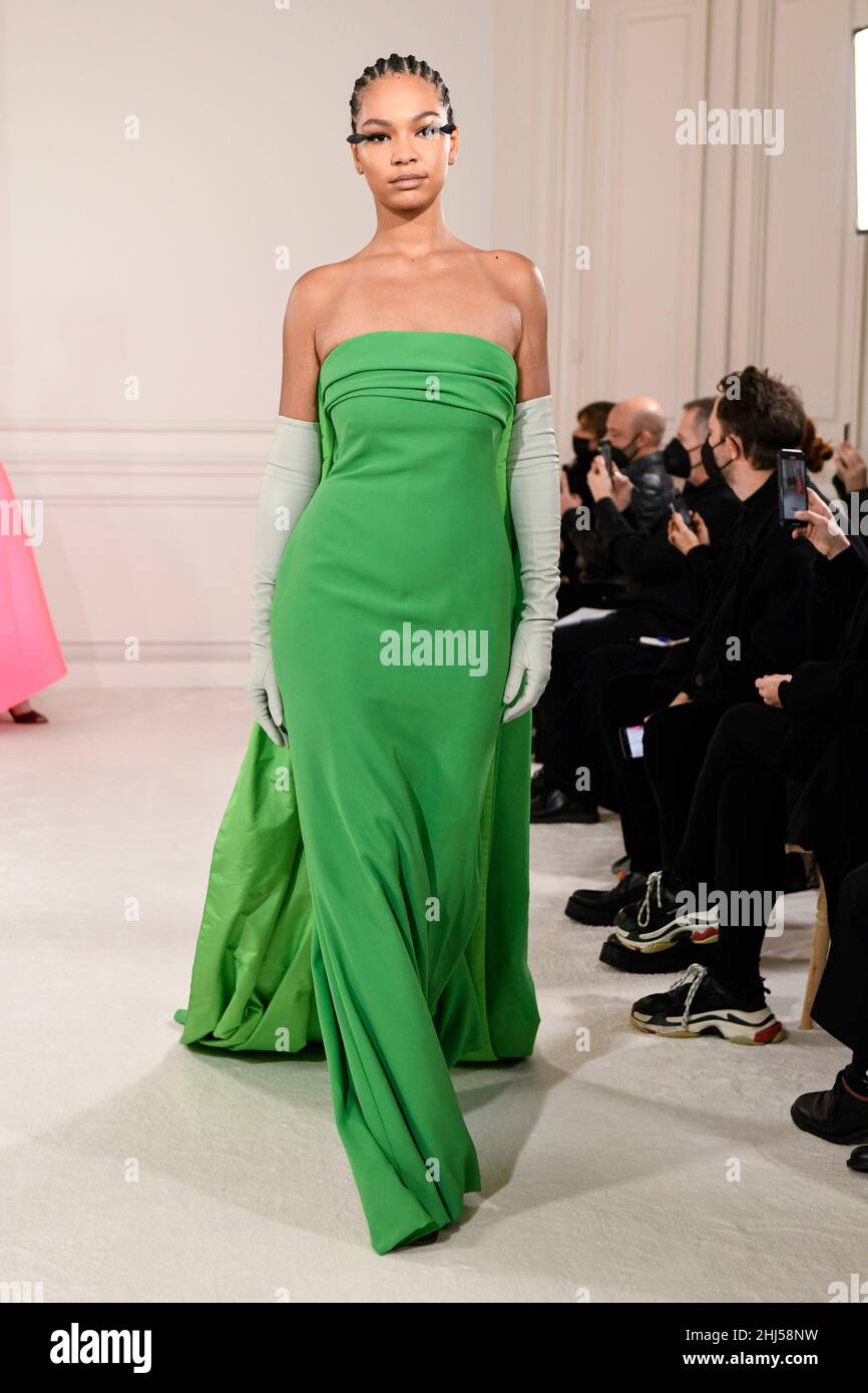 Paris, France. 26th Jan, 2022. VALENTINO Haute Couture SS22 Runway ...