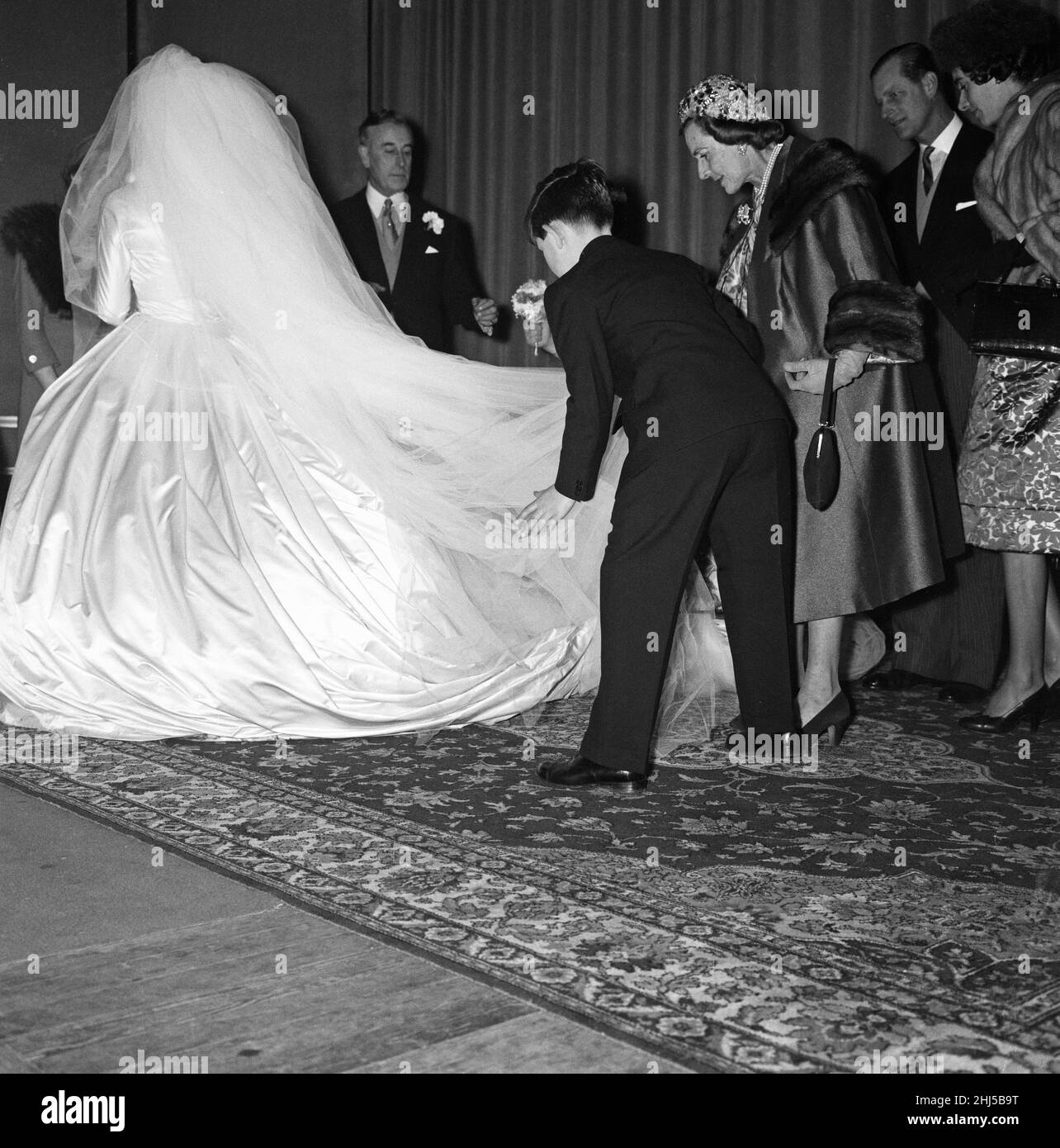 The wedding of Pamela Mountbatten and David Hicks at Romsey Abbey ...