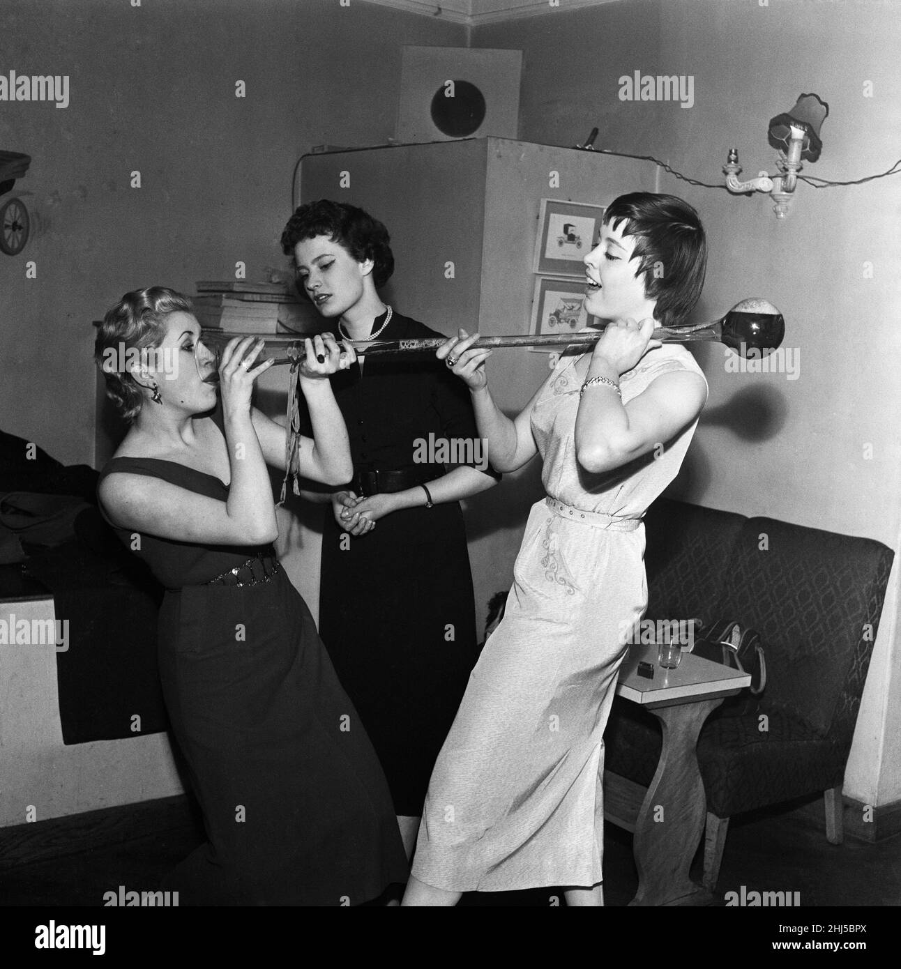 Linda Ridgeway from Manchester and Janet Lyndon from Leeds, who are ...