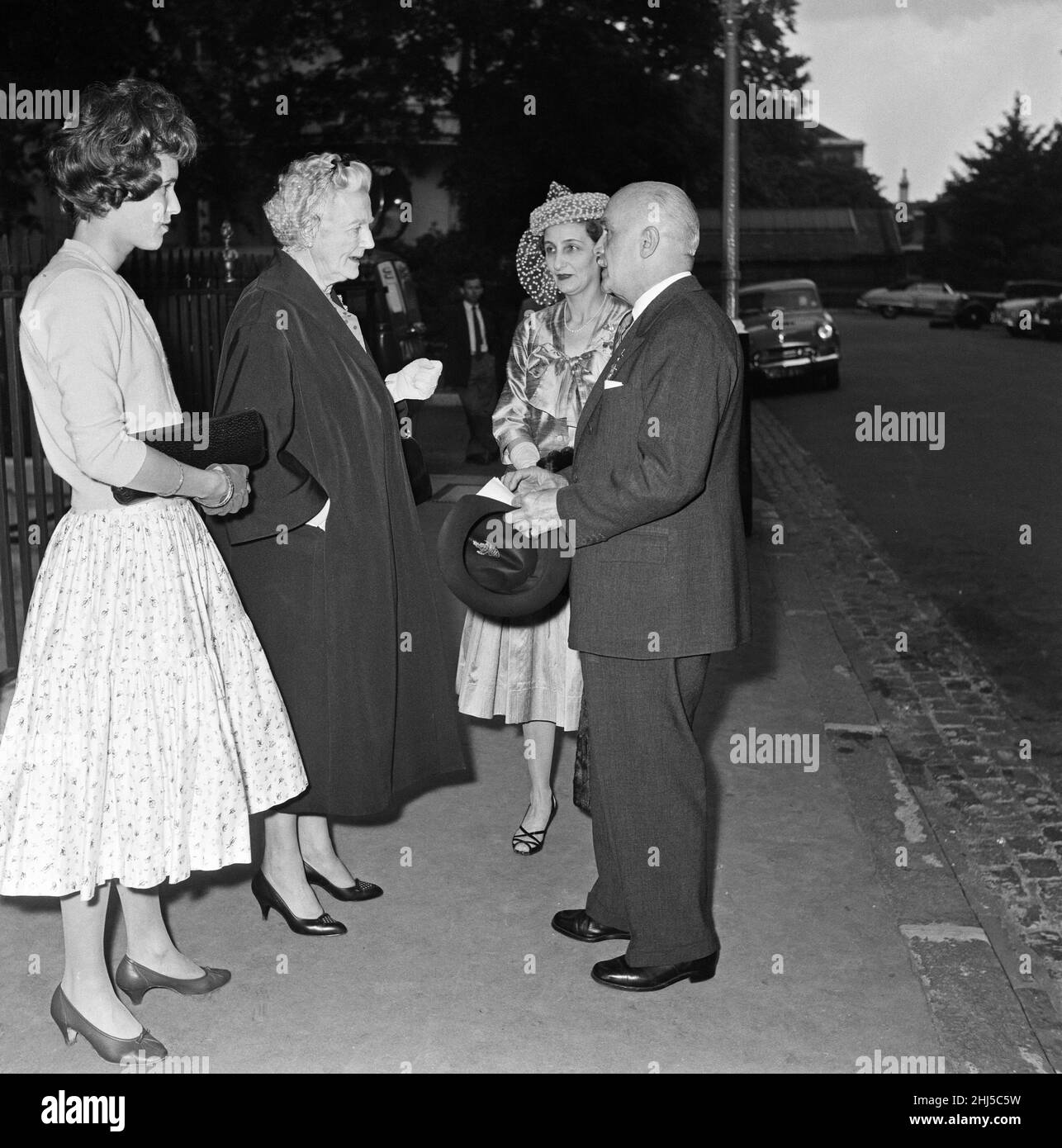 At No. 4 Carlton Gardens the Free French Forces in London hold a ...