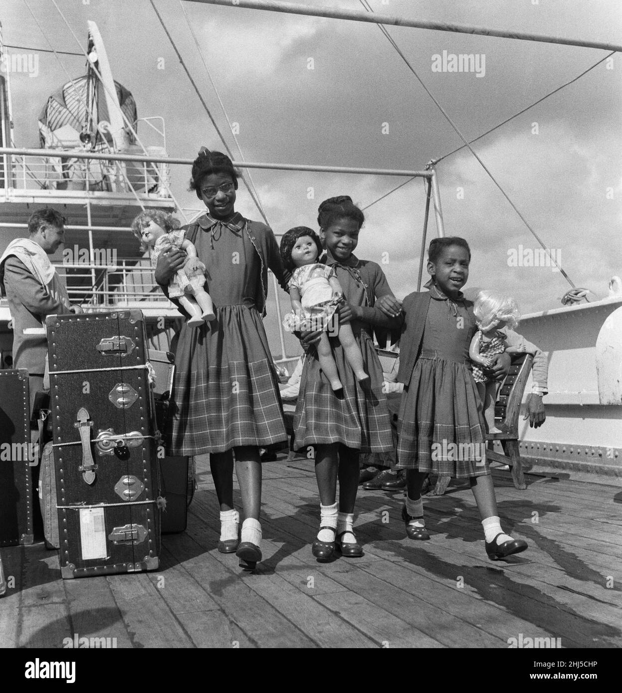 West indian immigrants 1950s hi-res stock photography and images - Alamy