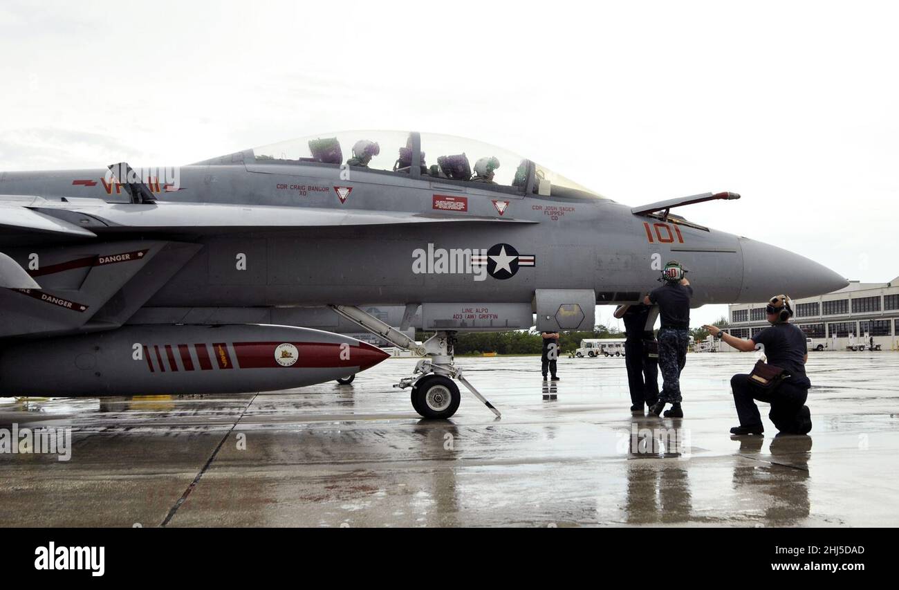 Strike fighter advanced readiness program hi-res stock photography and ...