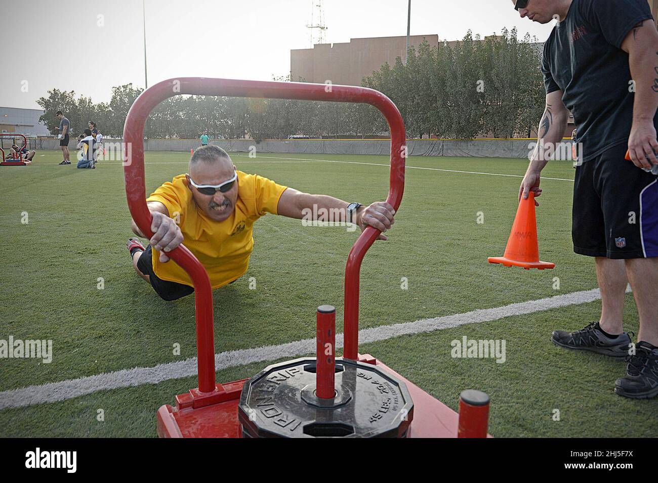 Strongman competition hi-res stock photography and images - Alamy