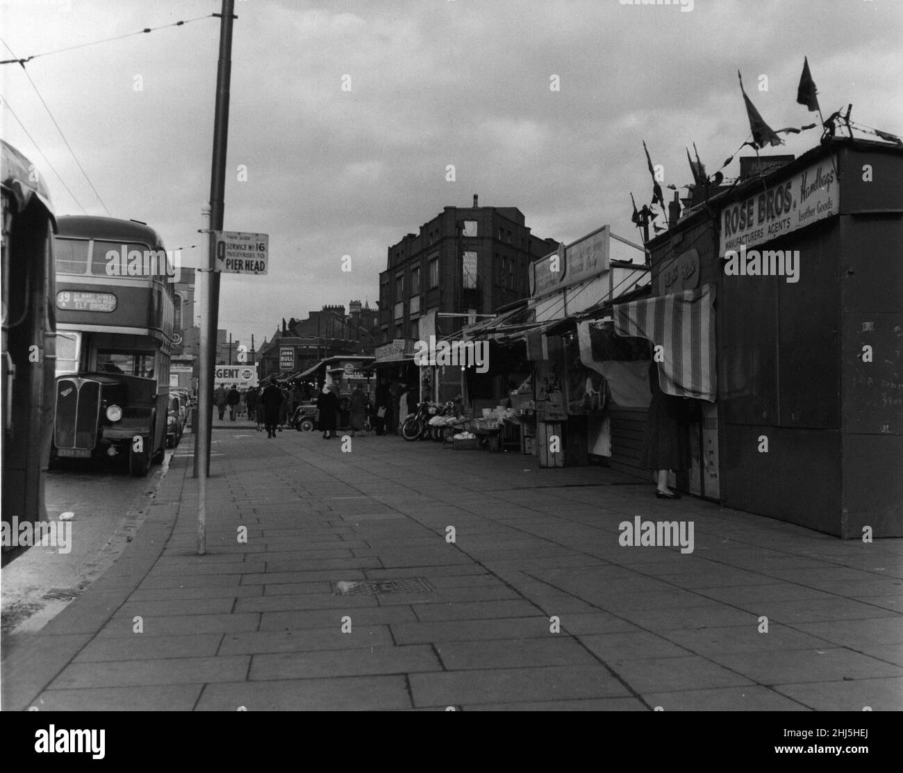 Mill lane Black and White Stock Photos & Images - Alamy