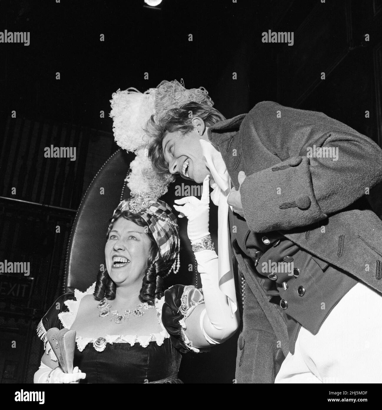 Tommy Steele as Tony Lumpkin and Peggy Mount as Mrs Hardcastle in "She ...