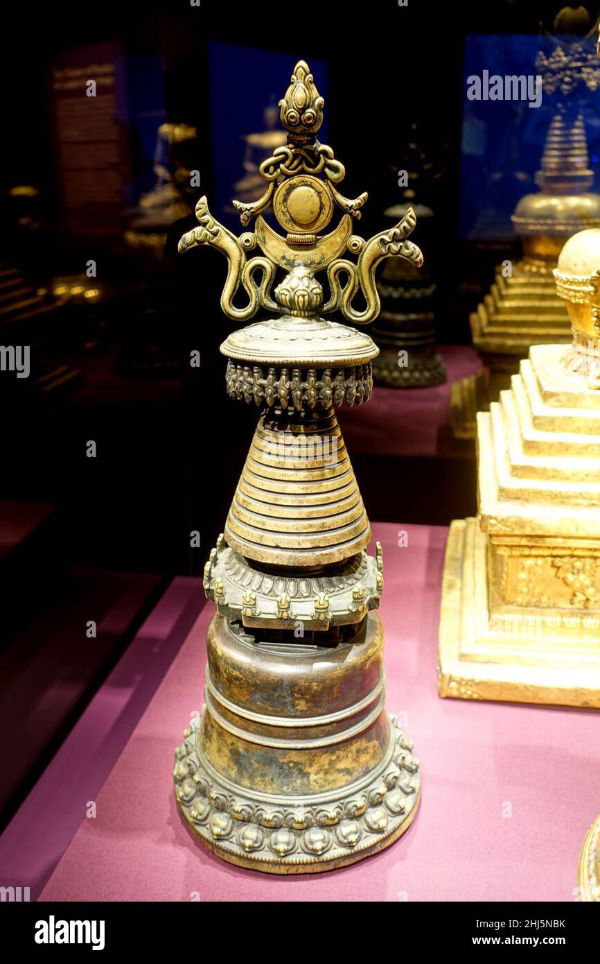 Stupa, Central Tibet, late 1200s AD, gilt copper alloy Stock Photo - Alamy