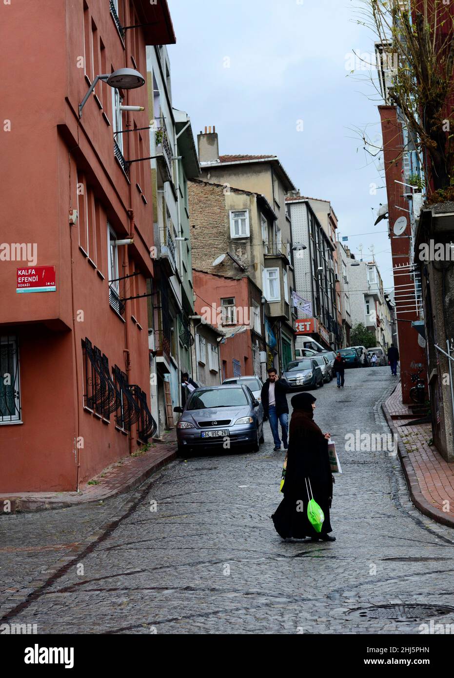 Walking through Fatih neighborhood in Istanbul, Turkey Stock Photo - Alamy