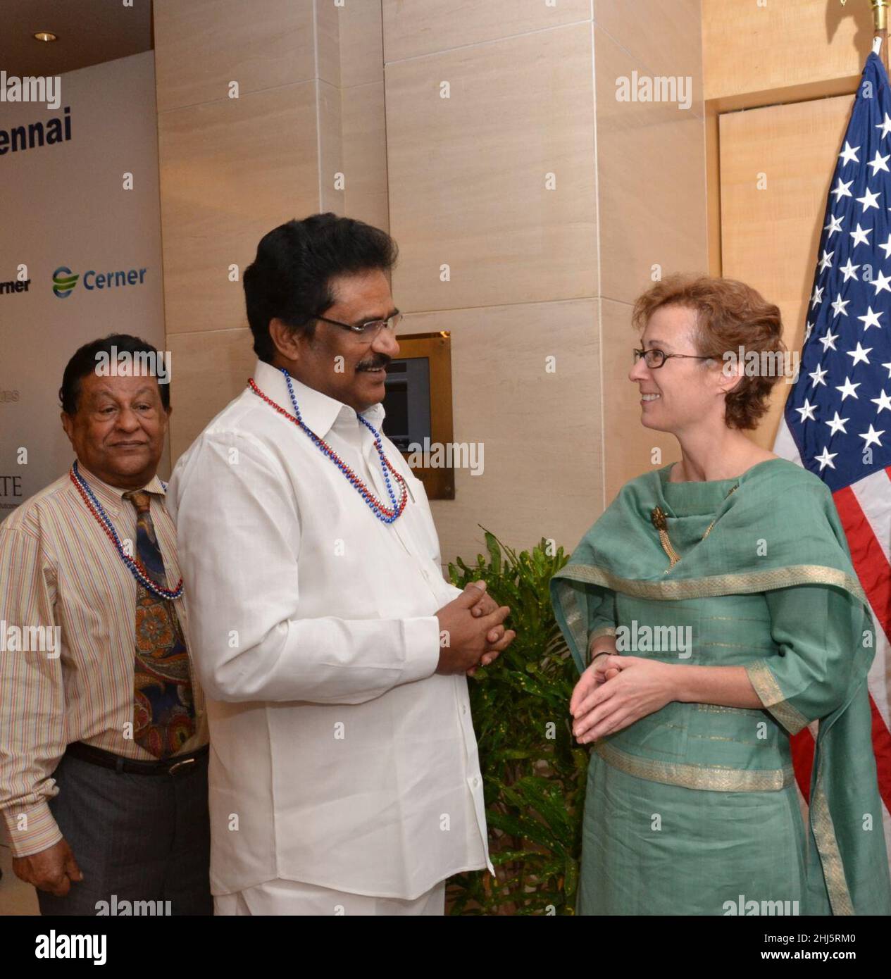 Su. Thirunavukkarasar with U.S. Consul General, Chennai Jennifer ...