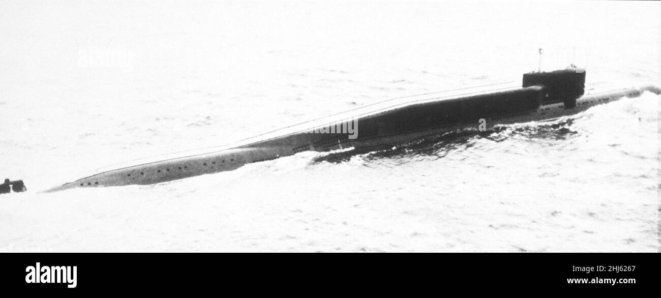 Submarine Delta III class Stock Photo - Alamy