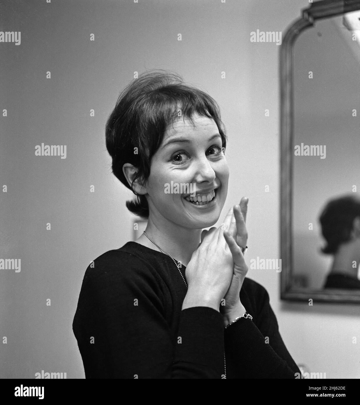 Actress una stubbs Black and White Stock Photos & Images - Alamy