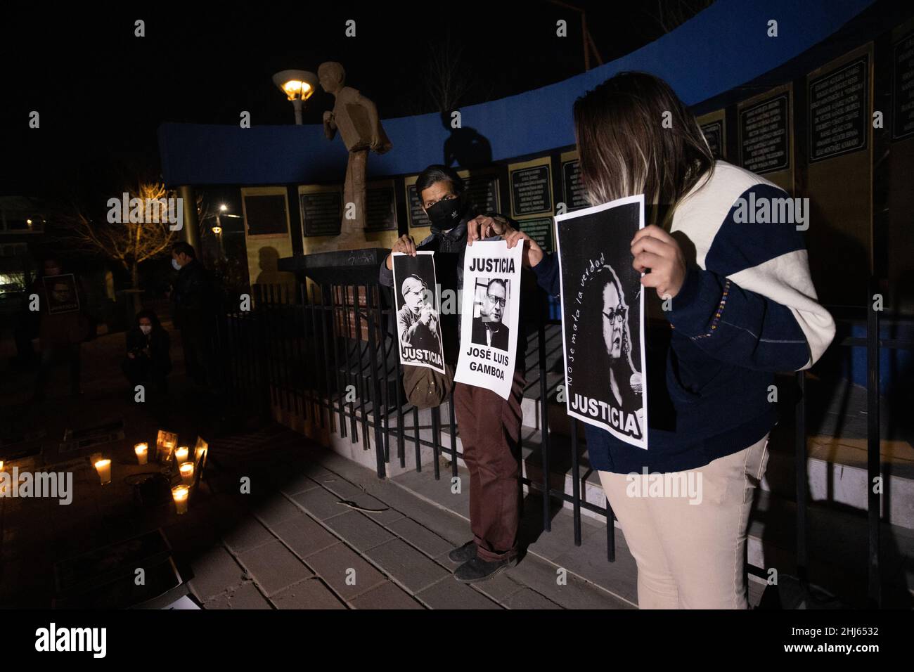 Juarez, Mexico. 25th Jan, 2022. Mexican journalists protest the murder ...