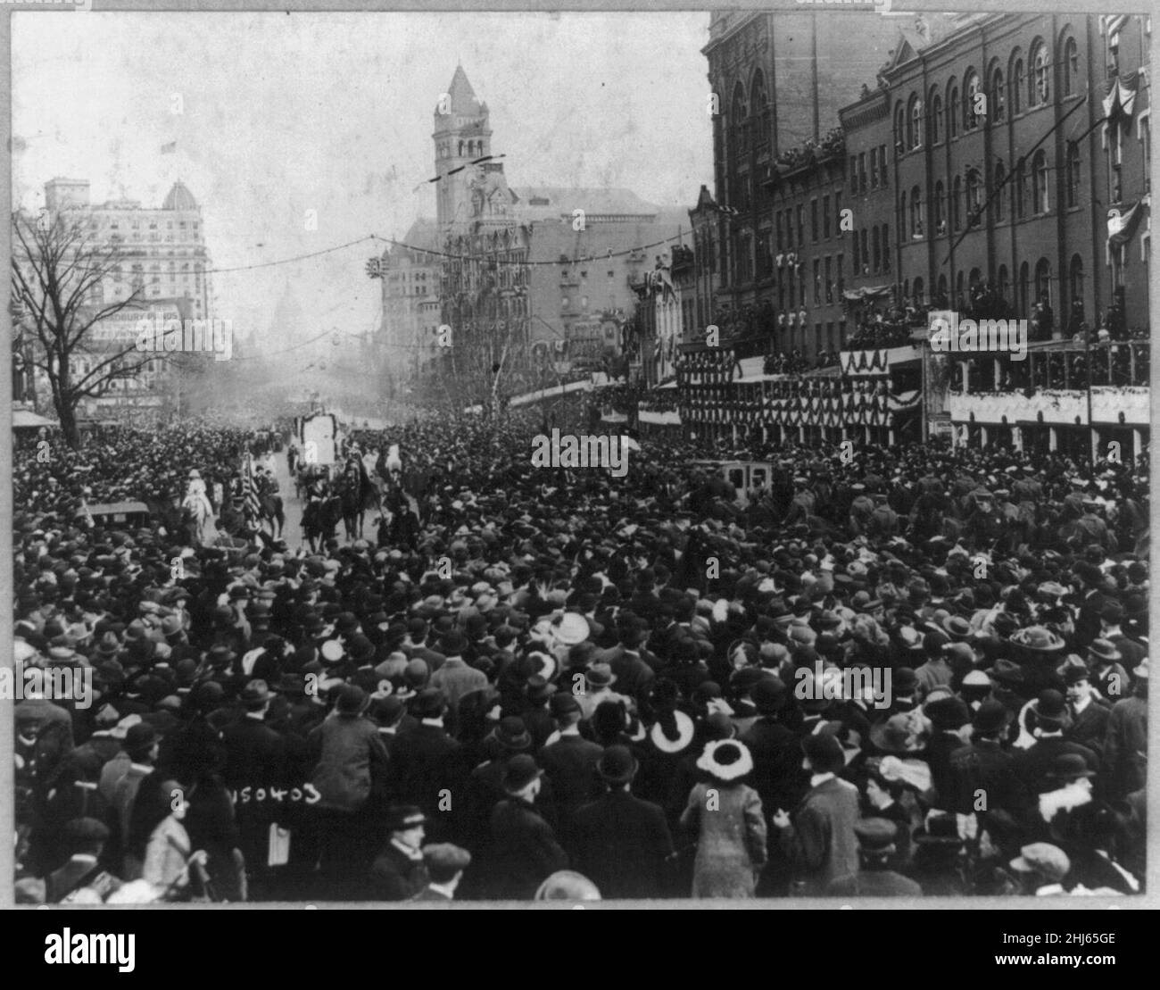 Suffragette parade, Washington, D.C., on March 3, 1913 Stock Photo - Alamy