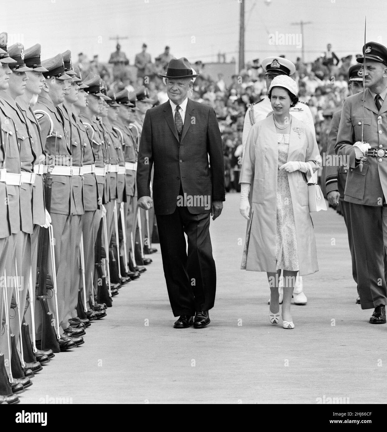 Queen elizabeth ii visits canada hi-res stock photography and images ...