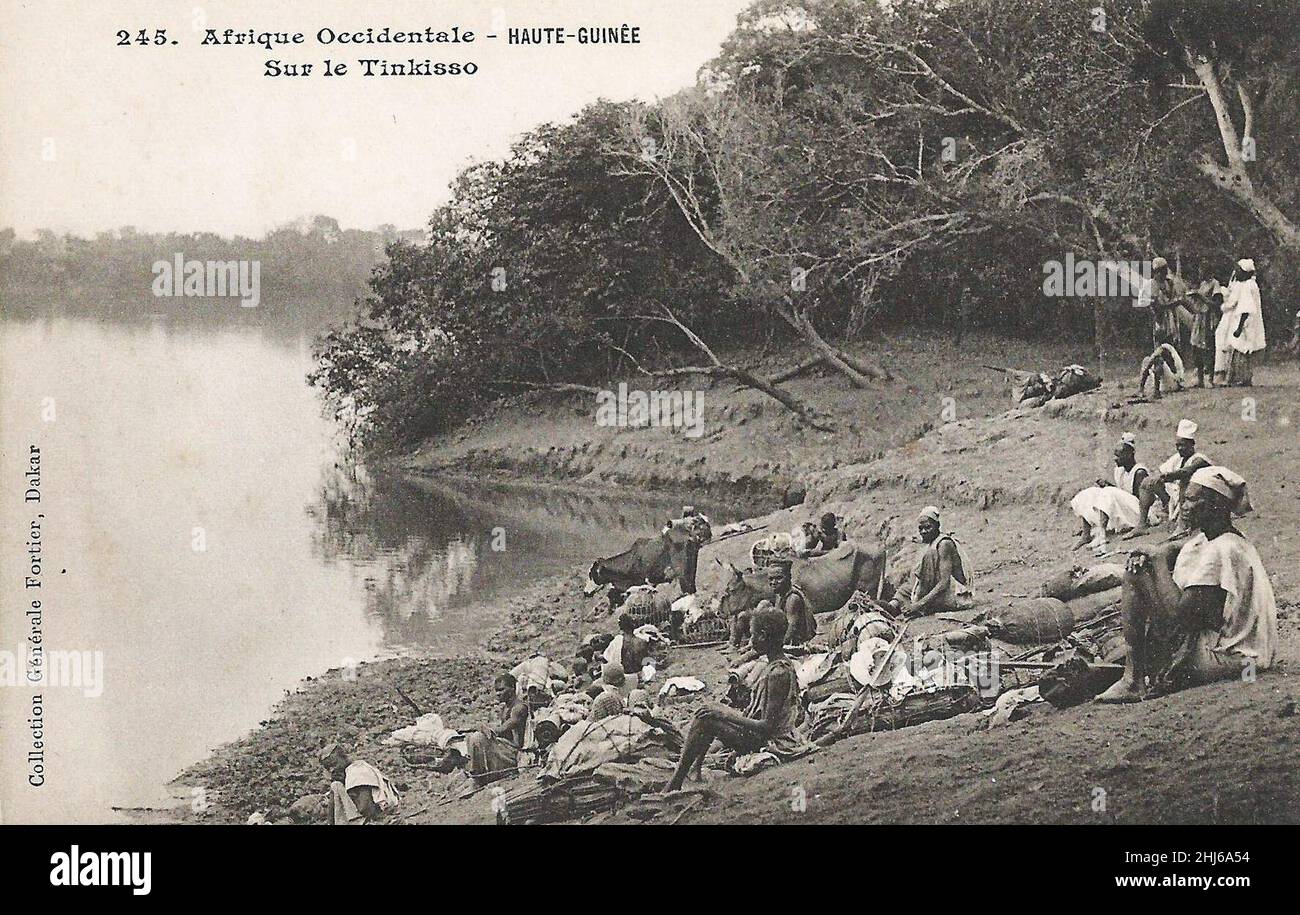 Sur le Tinkisso-Haute-Guinée Stock Photo - Alamy