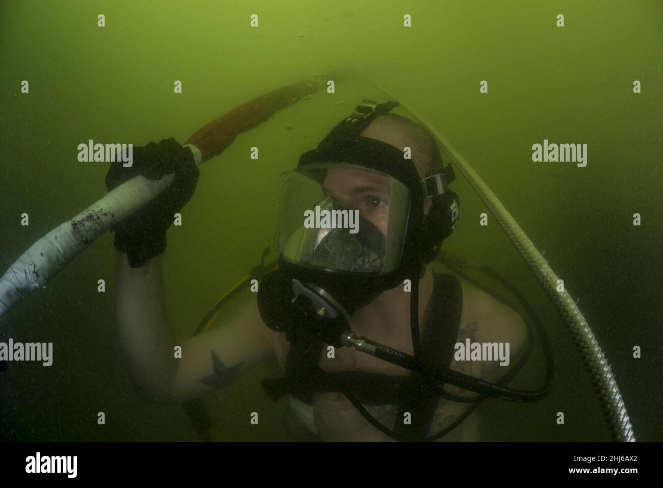 Surface supplied training dive 130723 Stock Photo - Alamy