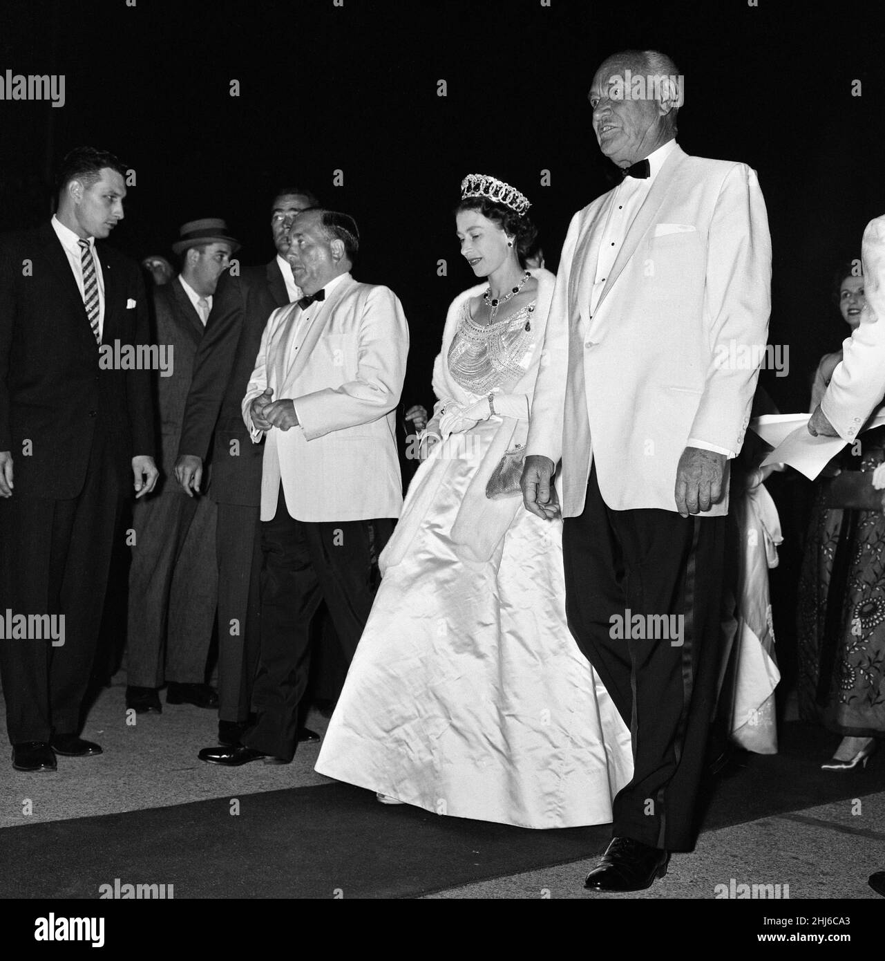 Queen Elizabeth II and Prince Philip, Duke of Edinburgh Royal tour of ...