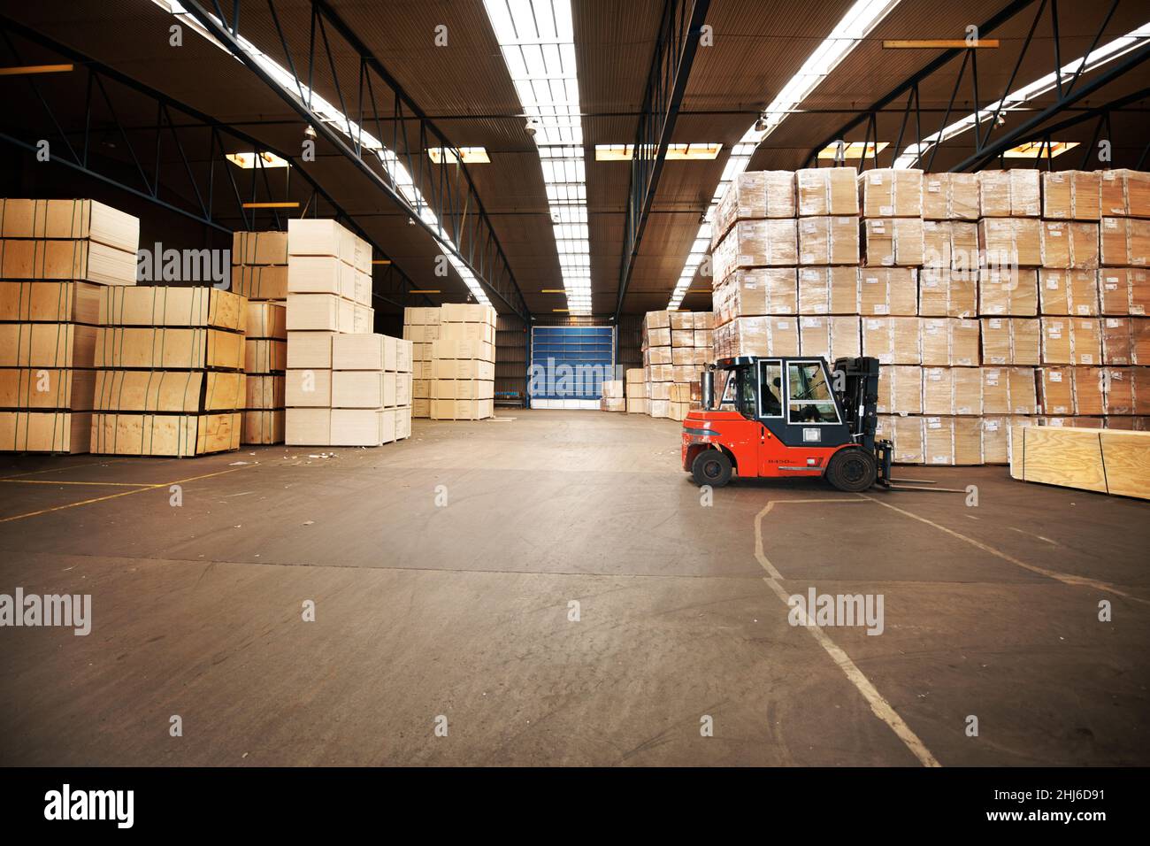 Packaging for safe delivery of goods hi-res stock photography and ...