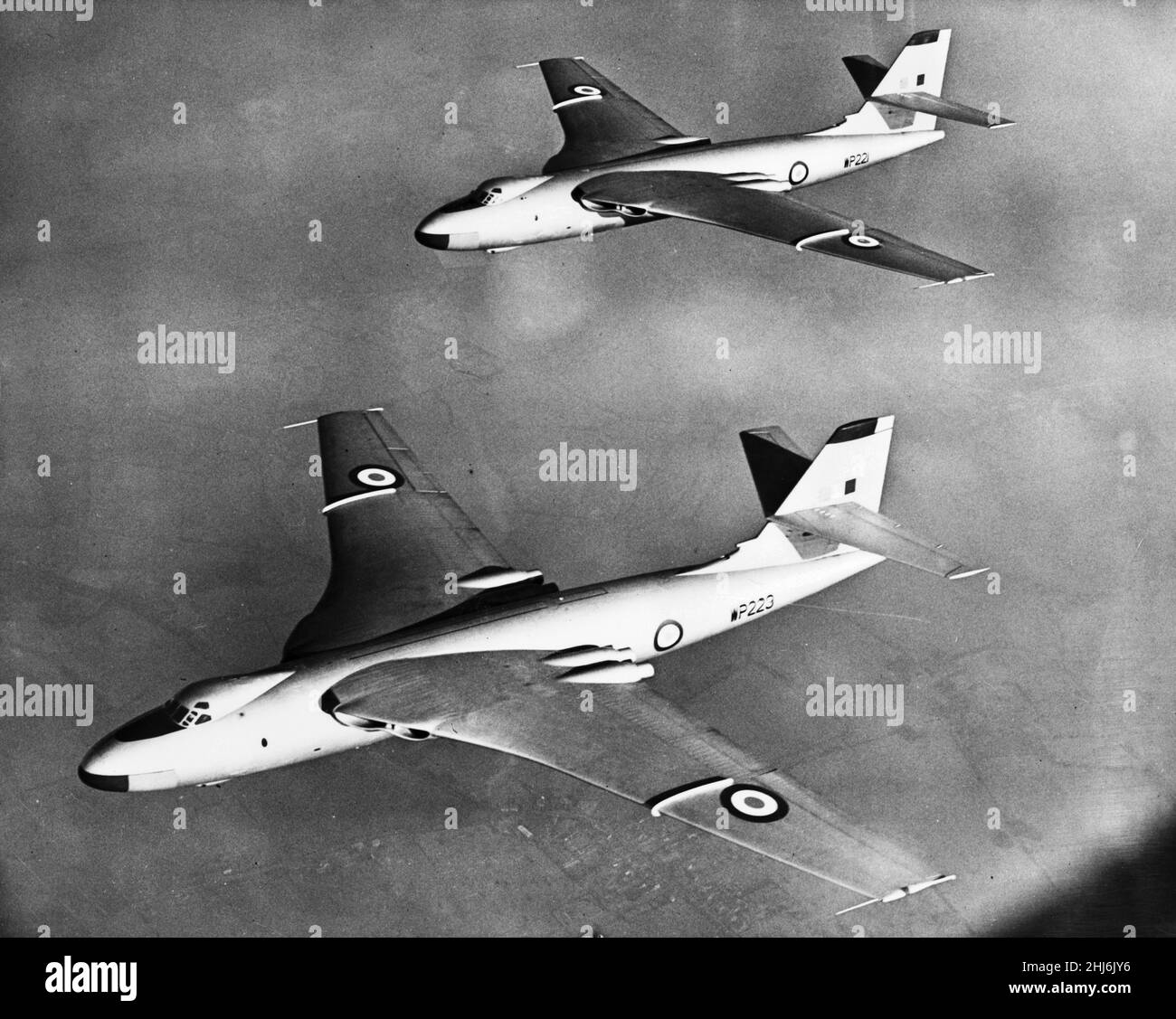 The Vickers-Armstrongs Valiant British four-jet high-altitude bomber ...