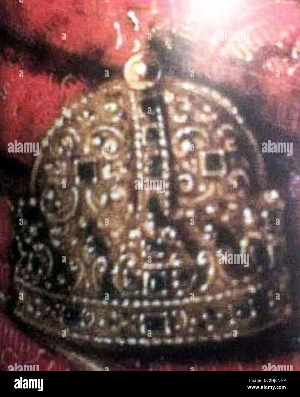 Crown 1 hi-res stock photography and images - Alamy