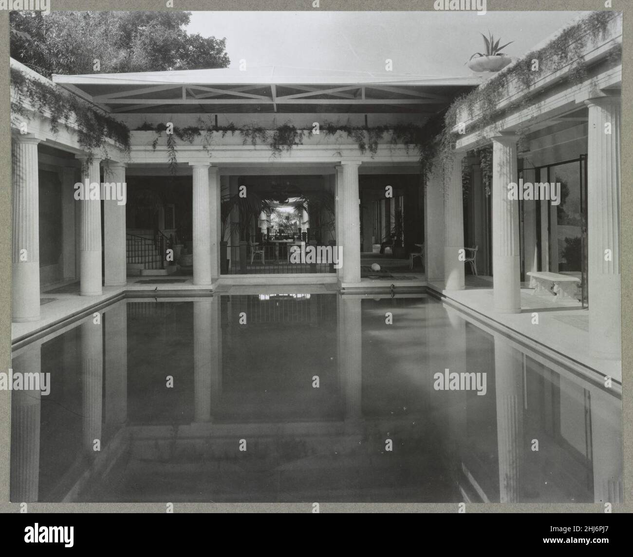 Barbara knapp hi-res stock photography and images - Alamy